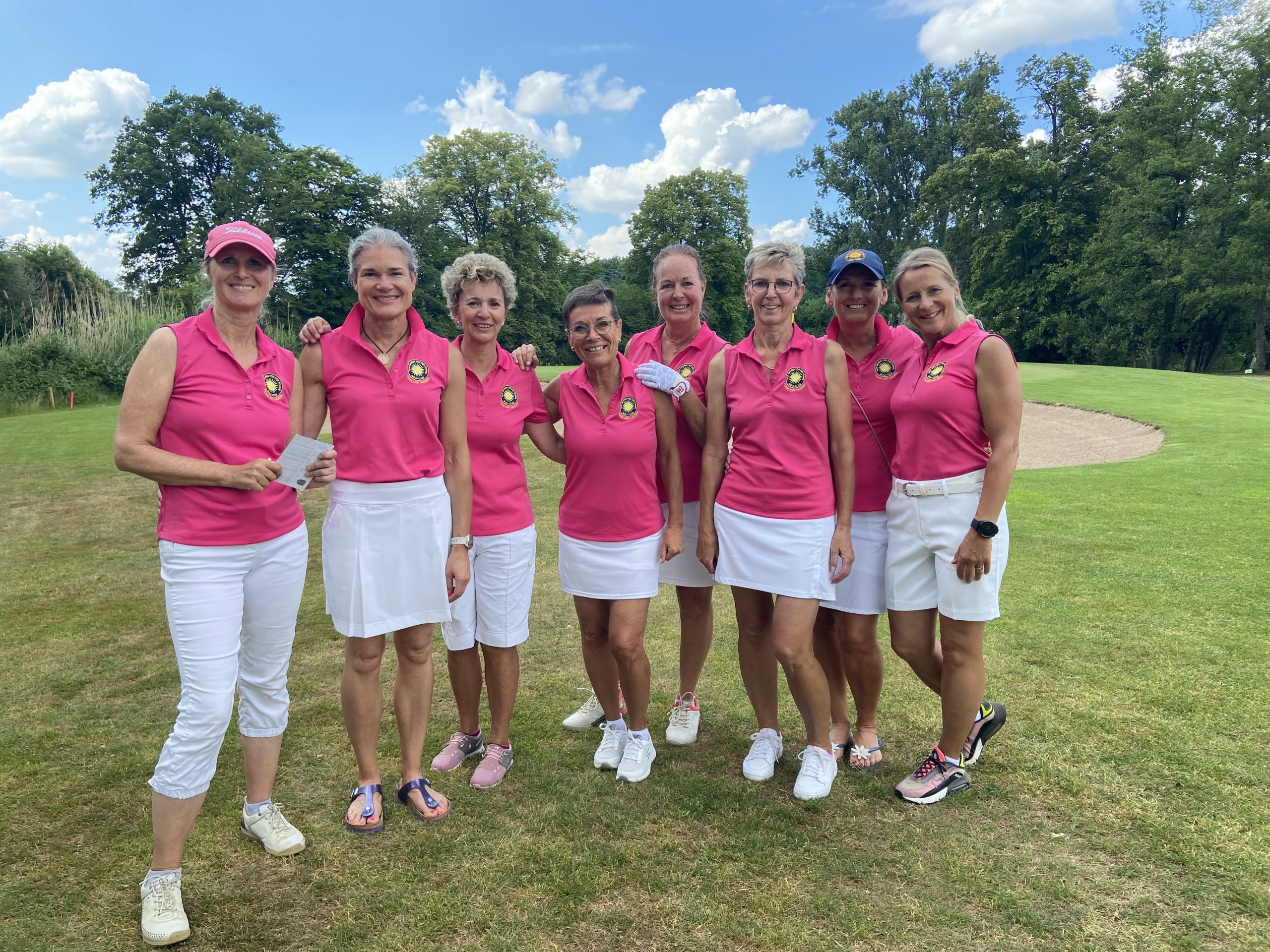 Perfekter Auftakt der AK 50 Damen Hof Hausen - Hof Hausen Golf